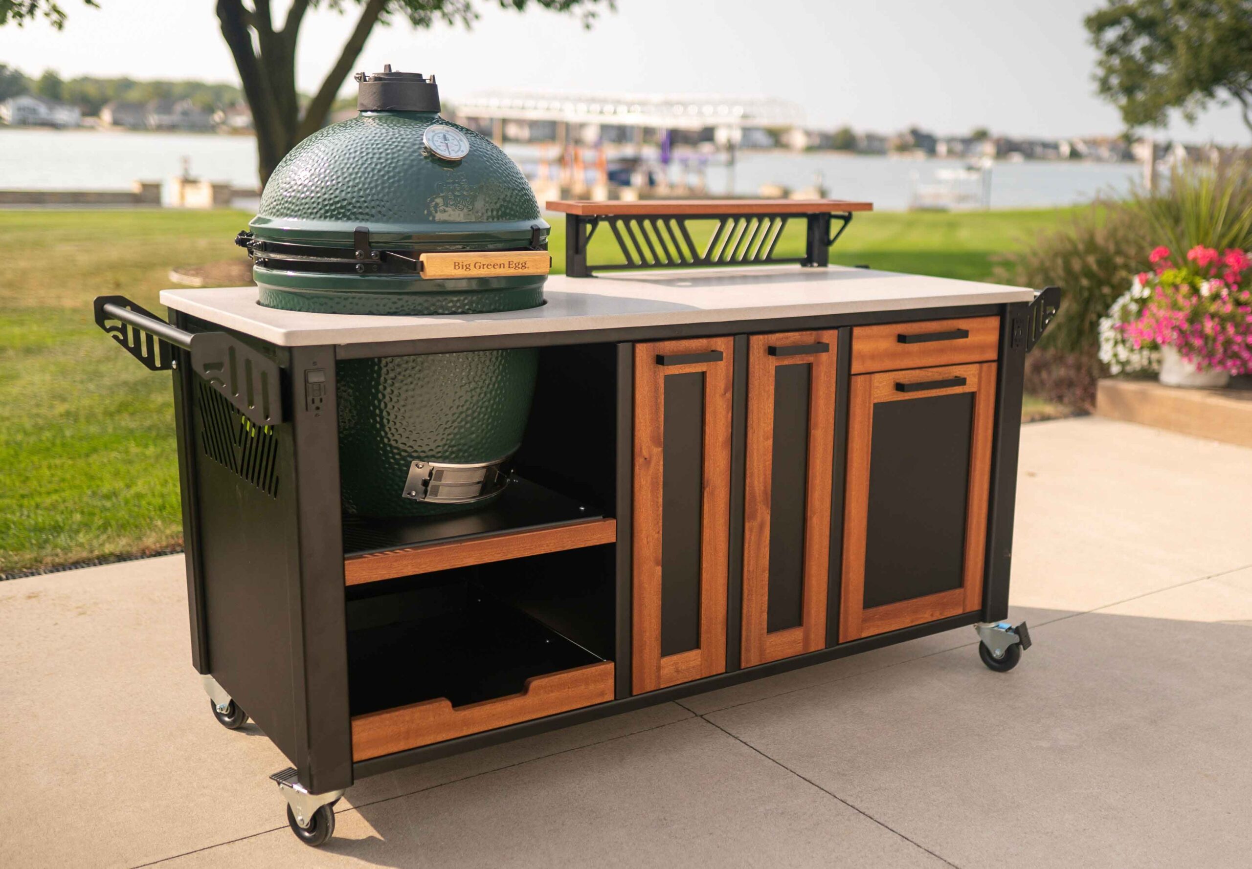 Kamado Big Joe Table Online